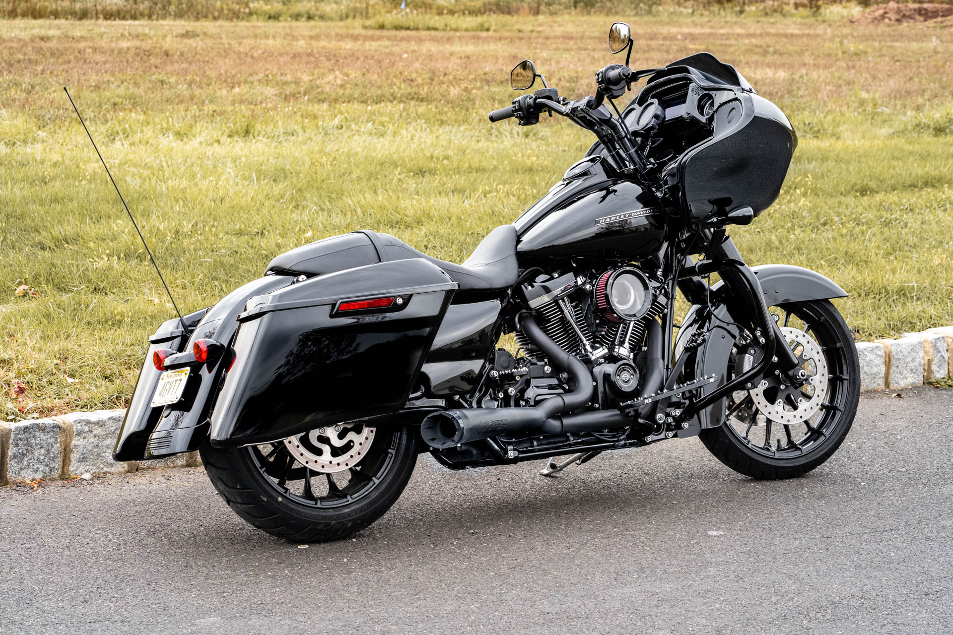2024 Street Glide Exhaust System - Dorrie Tiertza 2024 Street Glide Exhaust System - Dorrie Tiertza